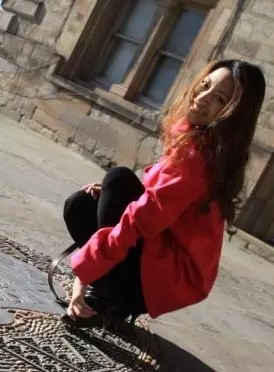 一文起底：最近大火的亚裔女神asia fox到底是谁